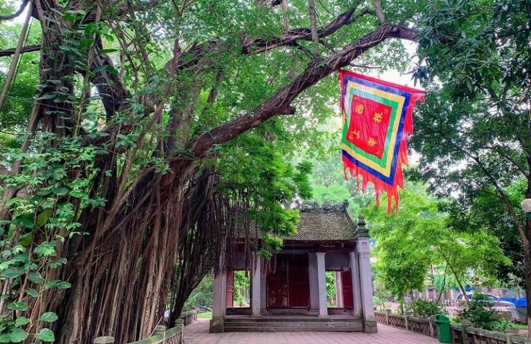 Đền Voi Phục: Dấu ấn lịch sử Thăng Long tứ trấn | Green SM