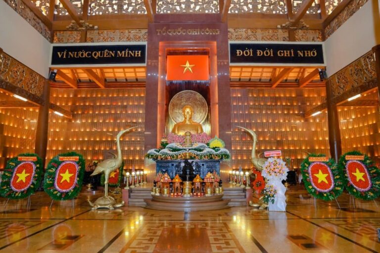 Kinh nghiệm tham quan Đền tưởng niệm Bến Dược - Củ Chi | Xanh SM