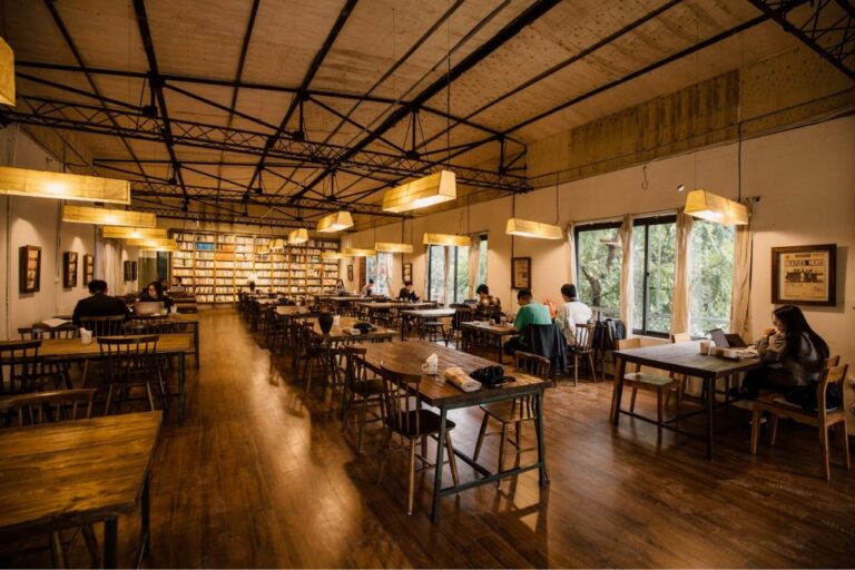 Tiny Post Cafe: Địa điểm "chill" không thể bỏ lỡ tại Quận Cầu Giấy ...