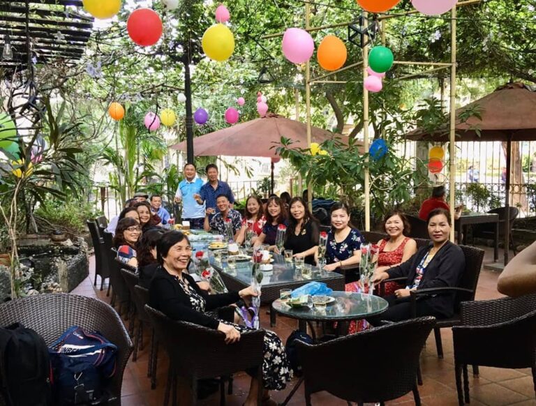 13 quán cafe Hoàng Quốc Việt có view đẹp và cà phê ngon | Xanh SM