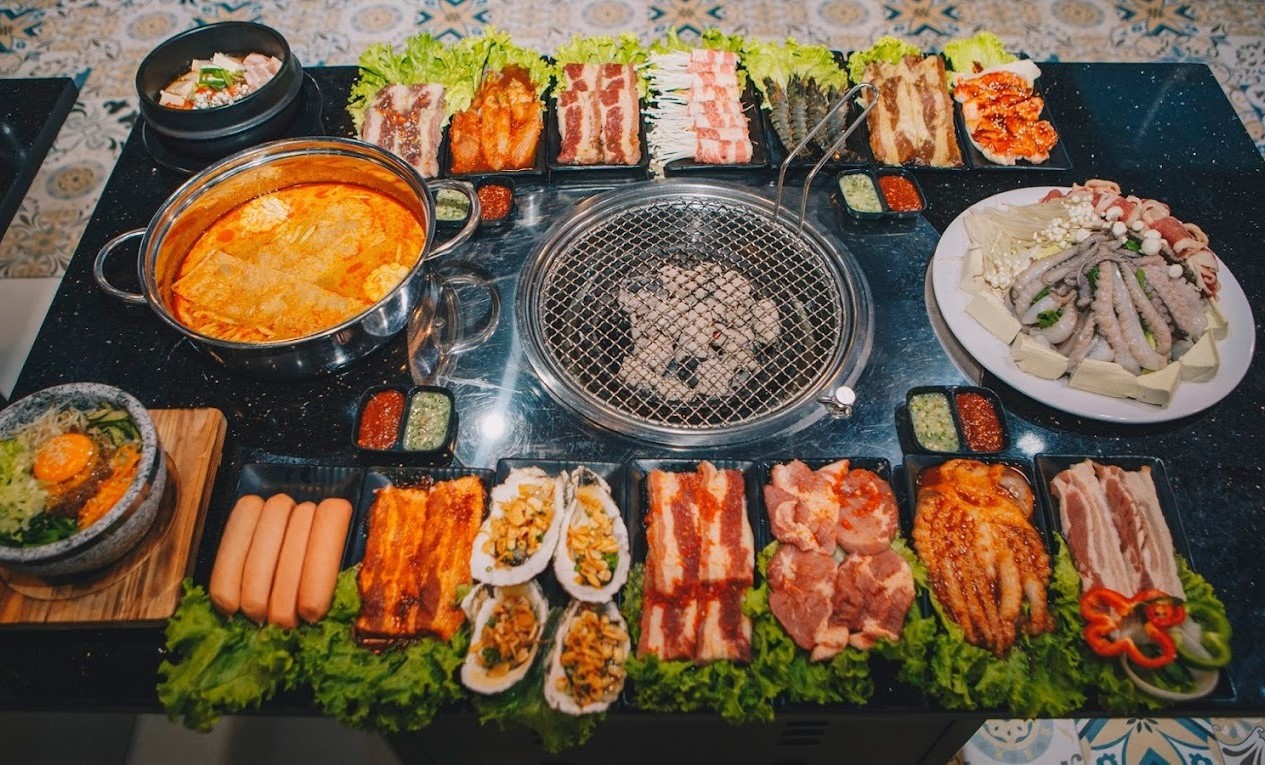 Điểm mặt 15 quán buffet Cầu Giấy ăn no nê với giá cả hợp lý | Xanh SM