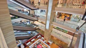 Vincom Center Metropolis - Kinh nghiệm mua sắm, vui chơi | Xanh SM