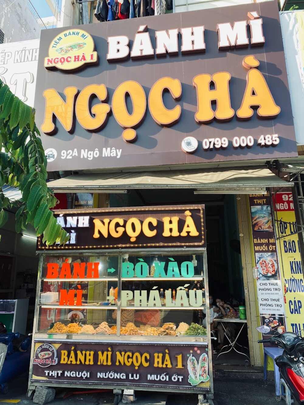 Lưu ngay 8 quán bánh mì chấm 'cực hút khách' tại Quy Nhơn | Xanh SM