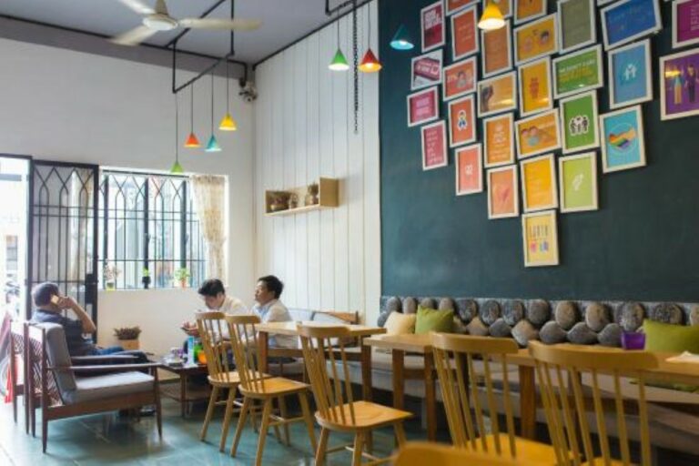 Điểm danh 7 quán cafe dành cho LGBT ở TPHCM kết nối và sẻ chia | Xanh SM