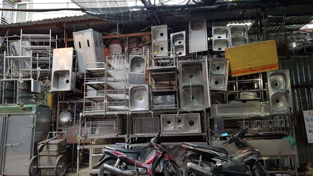 Top 8 khu chợ đồ cũ Sài Gòn nổi tiếng và chất lượng | Xanh SM