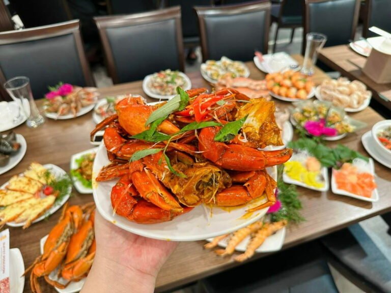 Buffet Poseidon Tân Bình: Ăn hải sản “TẸT GA”, không lo về giá | Green SM